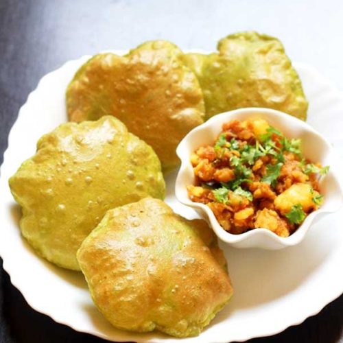 Palak Puri | Spinach Puri Recipe - Udupi Recipes