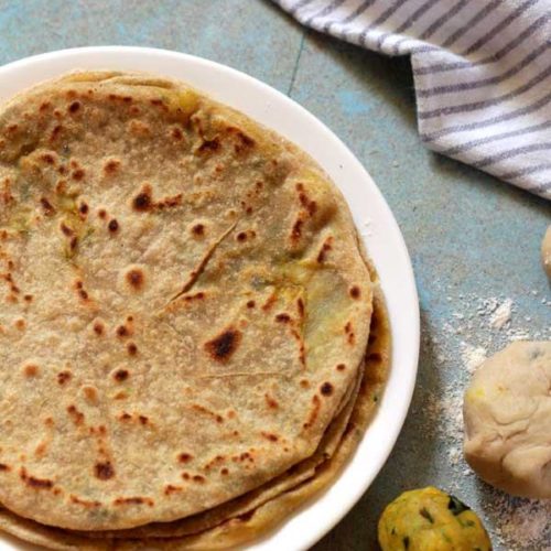 Aloo Paratha | Potato Stuffed Paratha Recipe - Udupi Recipes