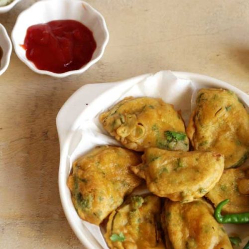 Brinjal Pakoda | Brinjal Bajji Recipe - Udupi Recipes